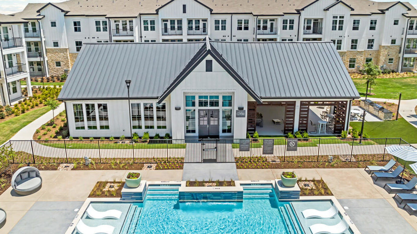 Livano at Bluewood - Livano