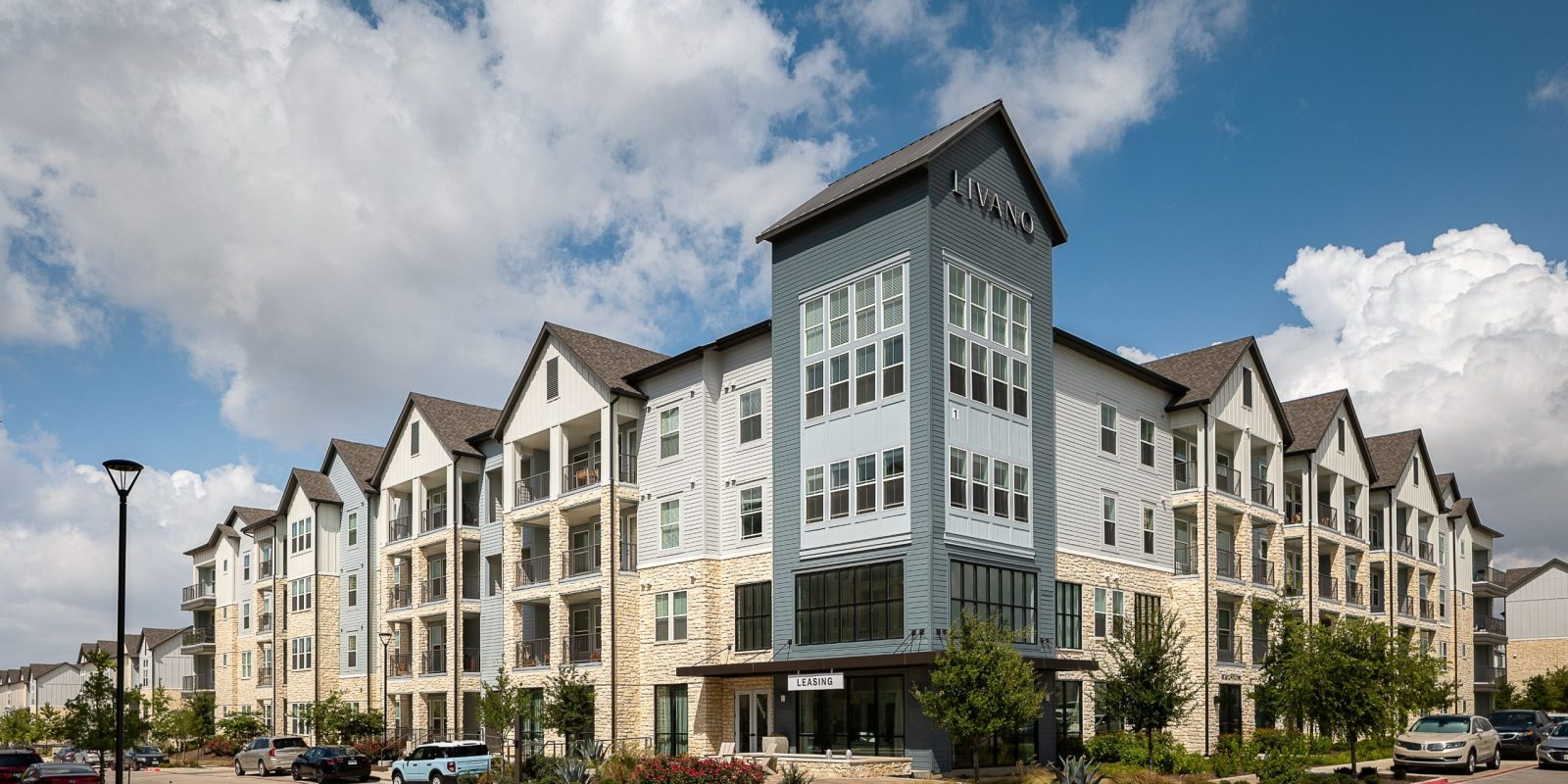 Livano Pflugerville - Livano